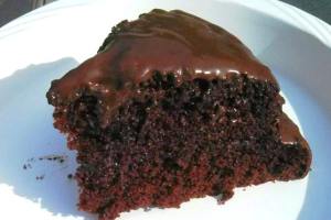 Sinful Chocolate Cake with Frosting | Danielle's Recipes